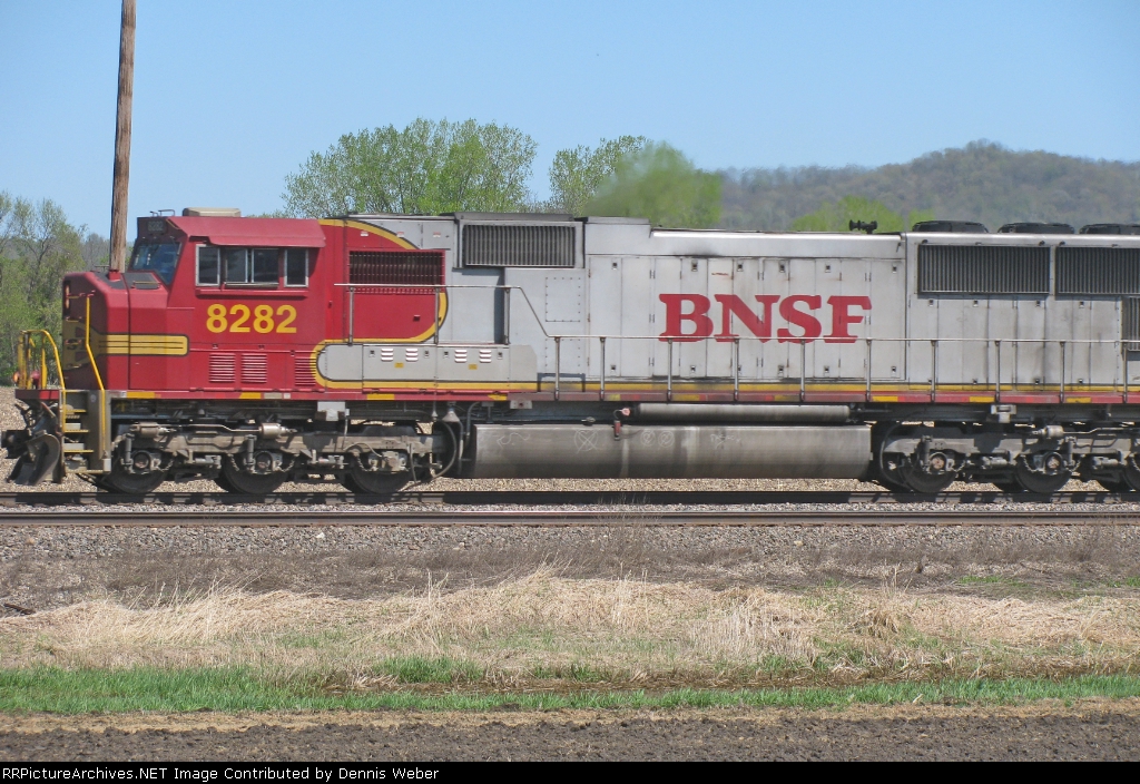 BNSF 8282, BNSF's St.Criox Sub.